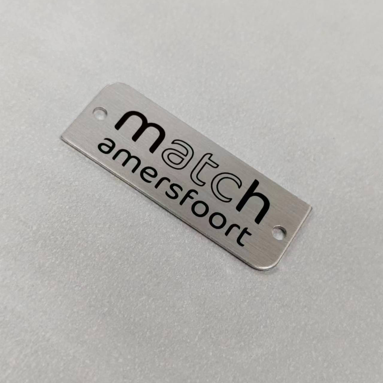 China Customized Printing Aluminum Logo Plate Self adhesive Nameplate ...